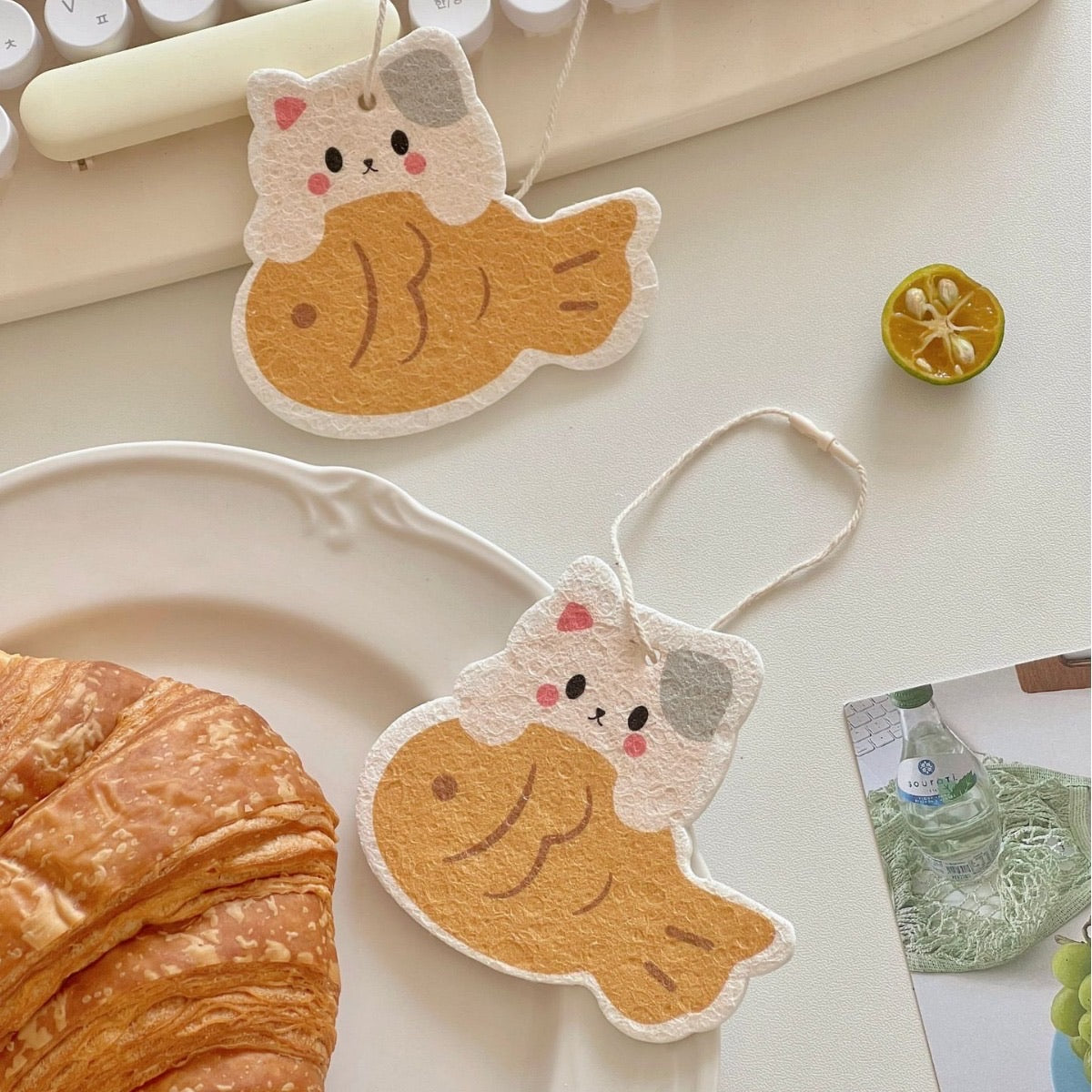 Cute Cat and Fish-Shaped Sponge Scrubber – TAKEMEHOME | Home Decor ...